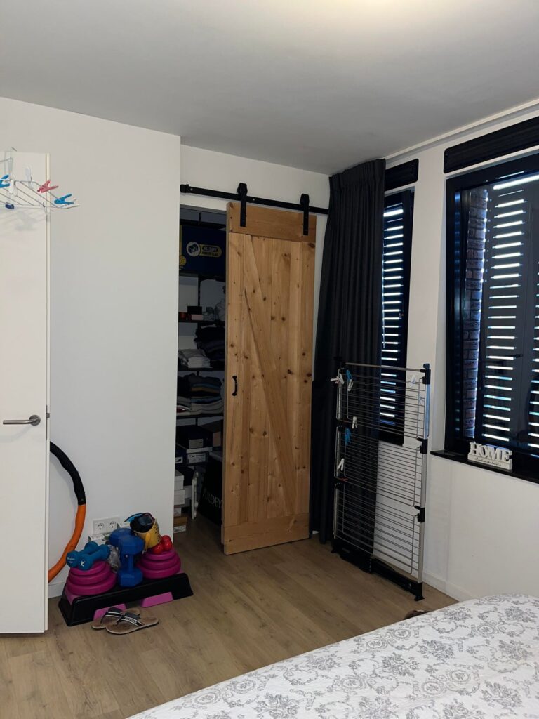 Gravin van Sulzbachstraat, Bavel - Rotsvast